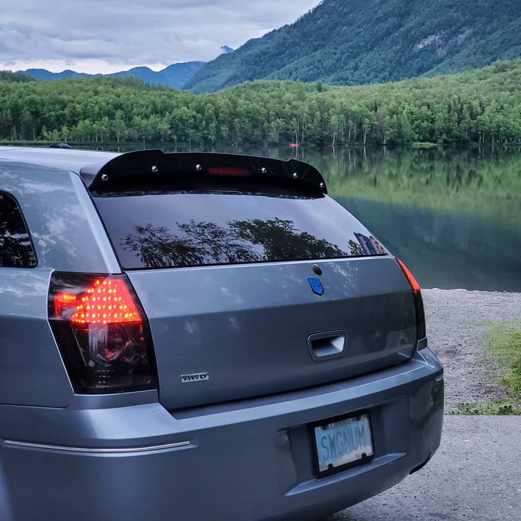 Magnum 05-08 Wicker Bill – ZL1 Addons